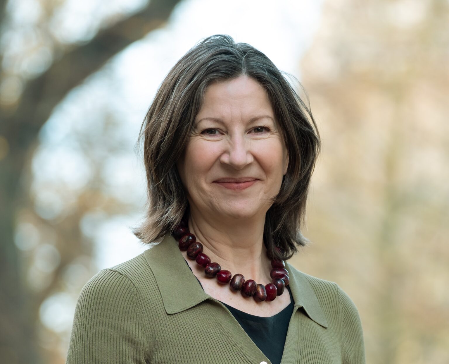 Lisa Carr outside – Freeman Carr